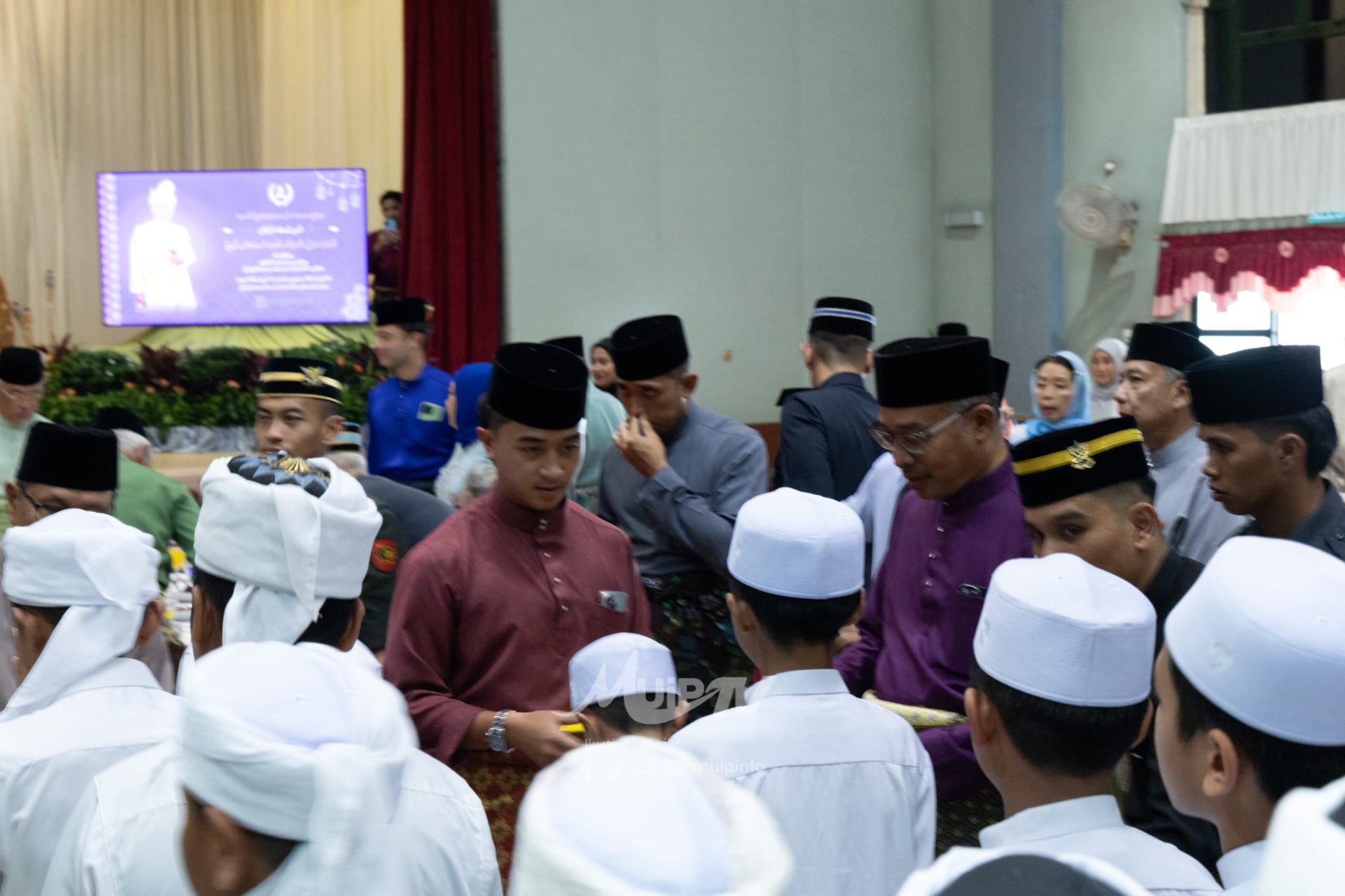MAJLIS MESRA AIDILFITRI MAJLIS UGAMA ISLAM DAN ADAT RESAM MELAYU PAHANG ...